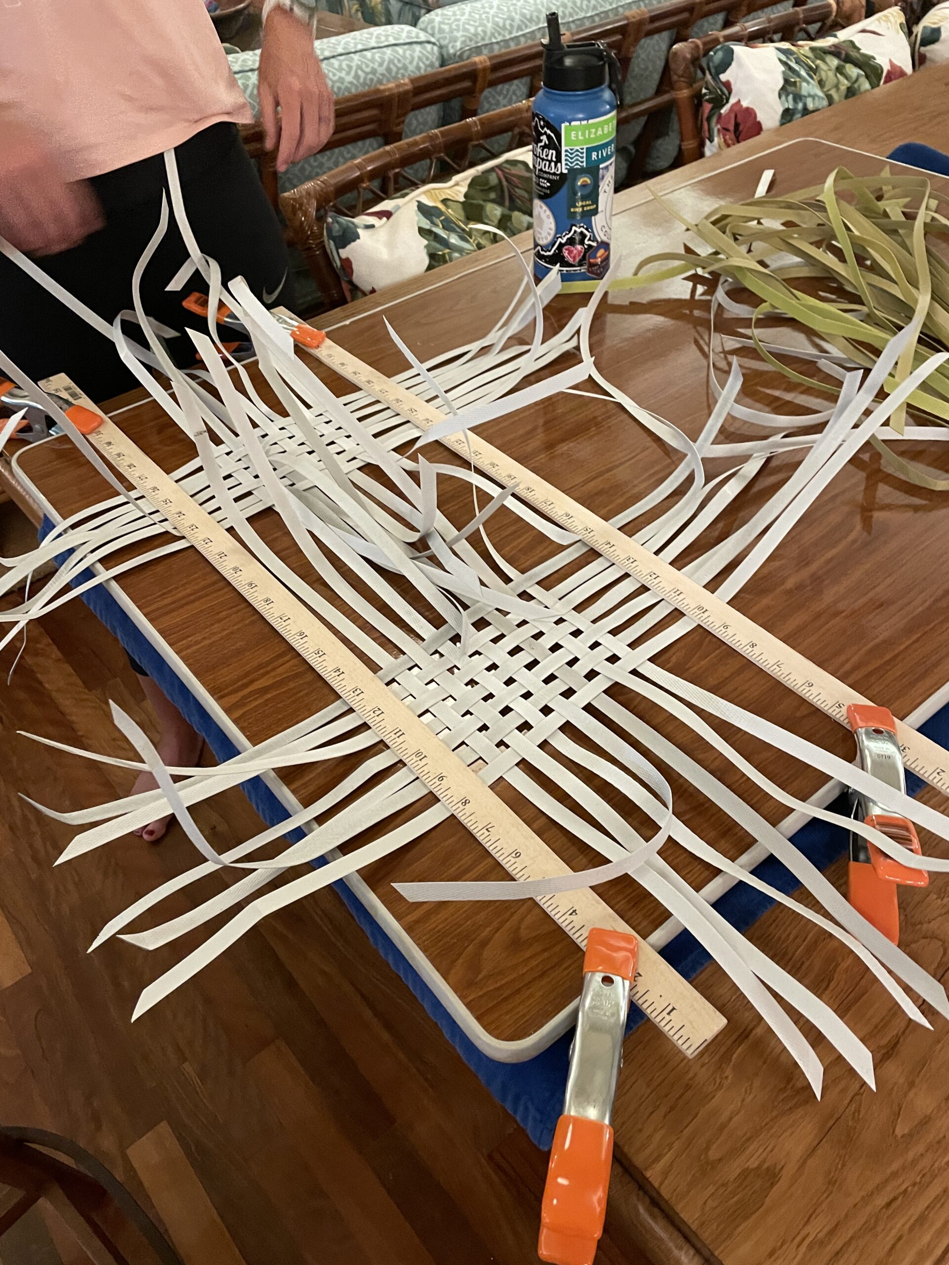 Bale Strap Basket Weaving – SarahRuthSeeks